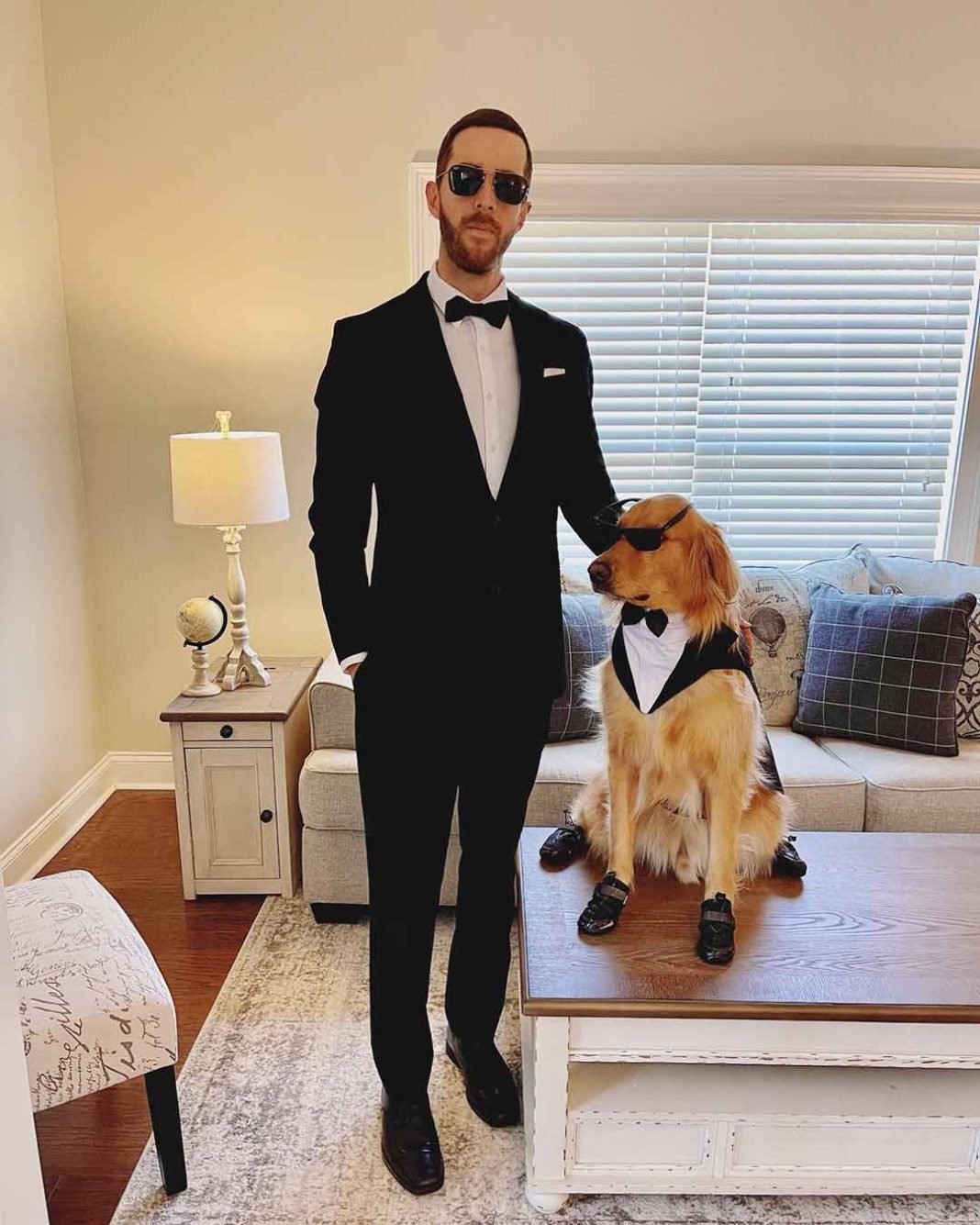 Perro tiene la reacción más divertida al ver un globo